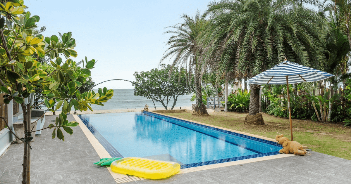 Thirty Two House Pool Villa